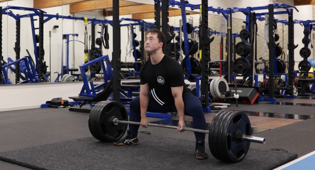 How To Deadlift Properly: The Definitive Bar Deadlift Form Guide